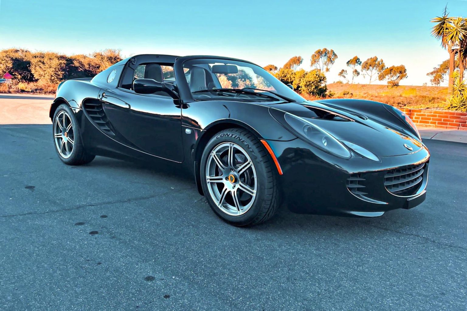 2006 Lotus Elise | Built for Backroads