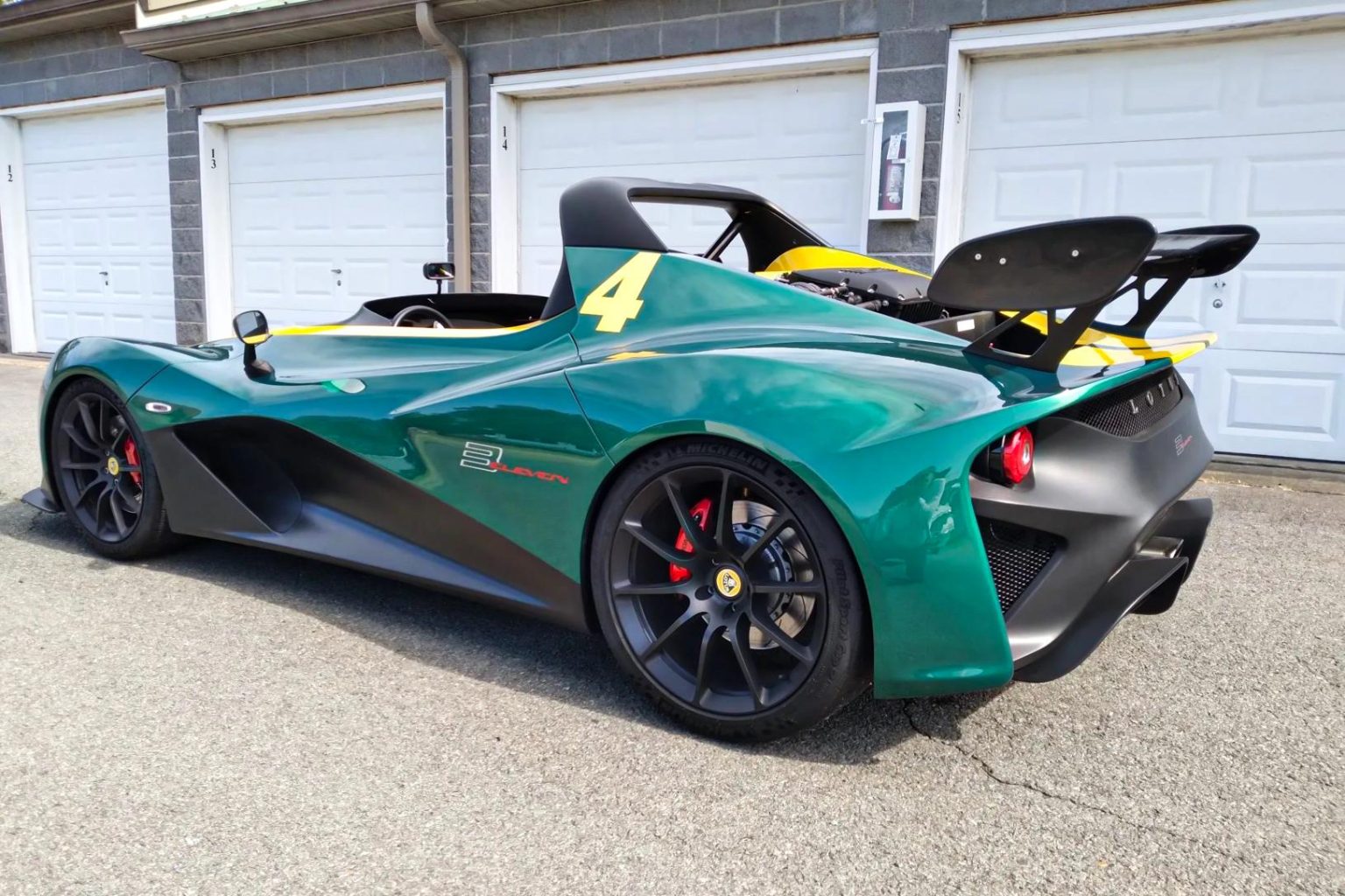 Lotus 3 Eleven